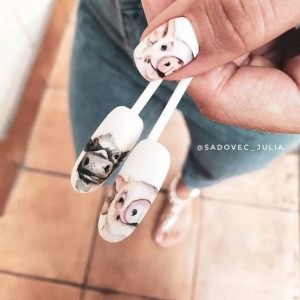 The 60 Funniest and Cutest Ideas of New Year's Pig Nail Designs