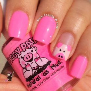 The 60 Funniest and Cutest Ideas of New Year's Pig Nail Designs