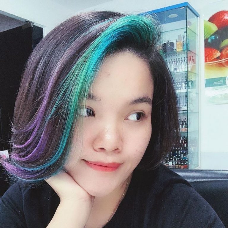 60 Pictures of Dyed Bangs & Colored Fringe That Are HOT in 2025