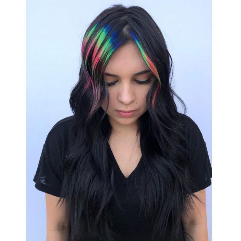60 Pictures of Dyed Bangs & Colored Fringe That Are HOT in 2025